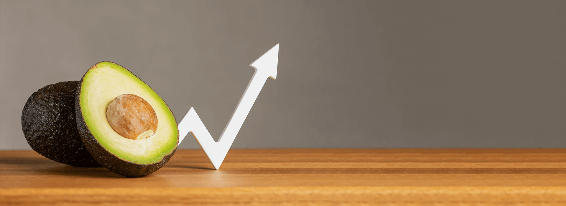 La mejor forma de invertir en México: adquiere huertas de aguacate